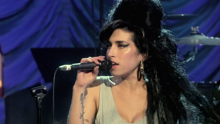 NAVE UNCUYO Cine: Amy Winehouse / I told you I was trouble: Live in London